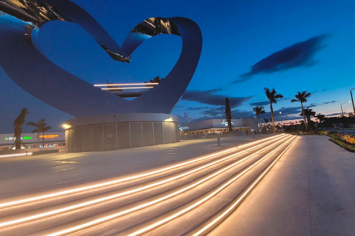 Green is the Heart of Florida Sculpture - Concrete Decor